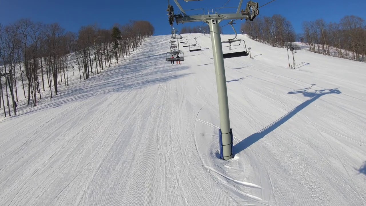 Mountain Express Six Pack Chair at Boyne Mountain - YouTube