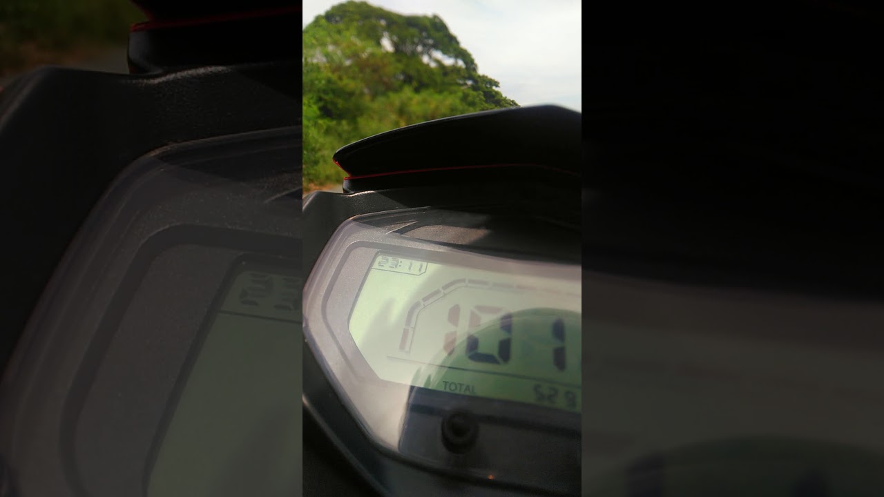 K Blade 125 topspeed at 101kph (3 days old) - YouTube
