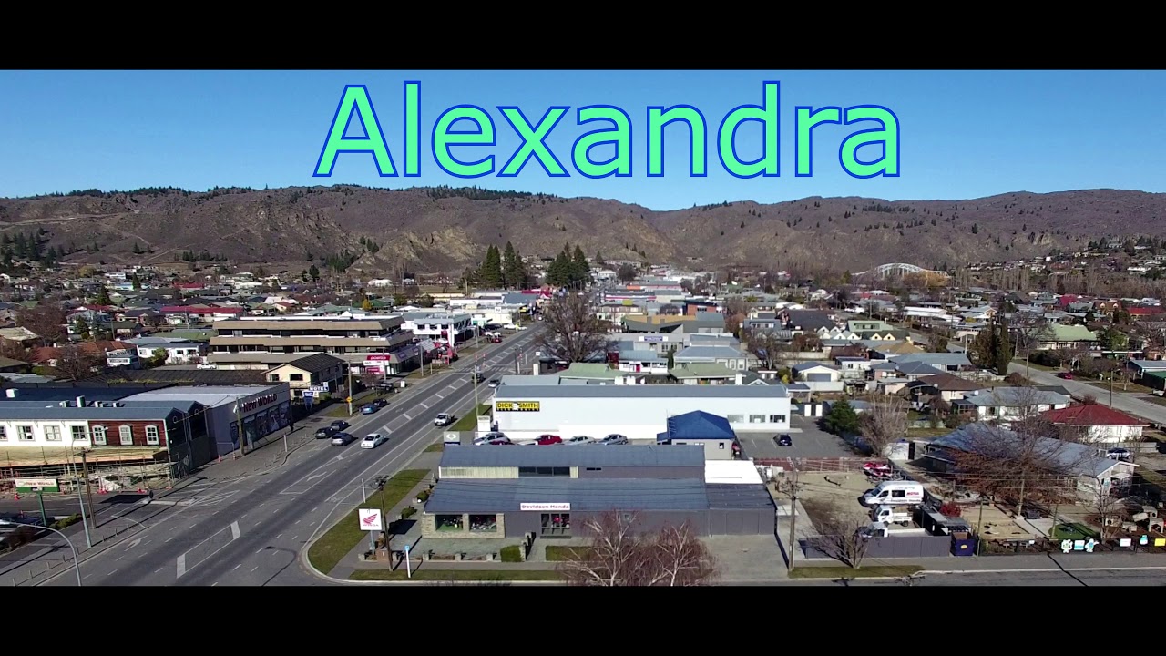 Alexandra, Central Otago, New Zealand - YouTube
