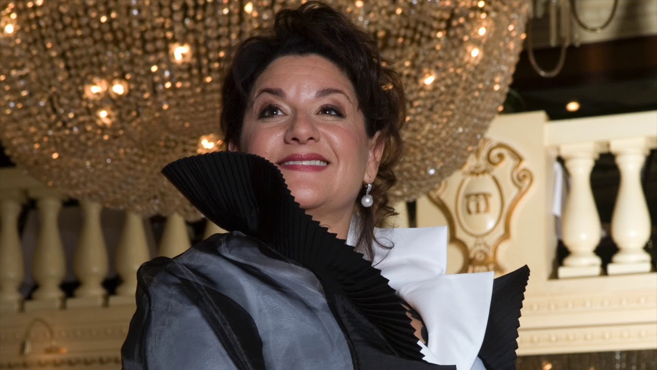 Sharon Azrieli - Avinu Malkeinu - Israel Chamber Orchestra - YouTube