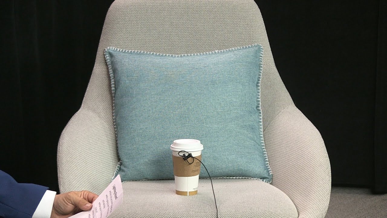 Exclusive interview with the Starbucks cup from 'Game of Thrones' - YouTube