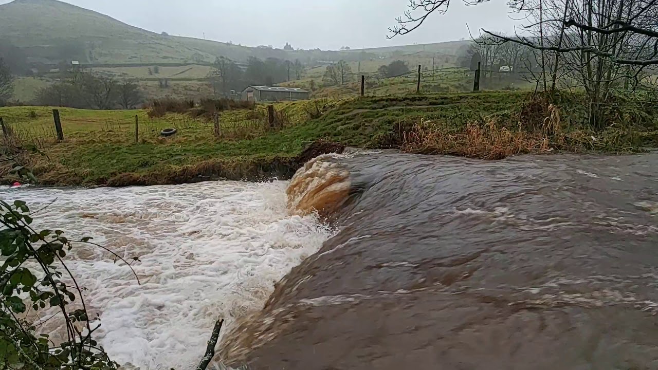 Delph waterfall - YouTube