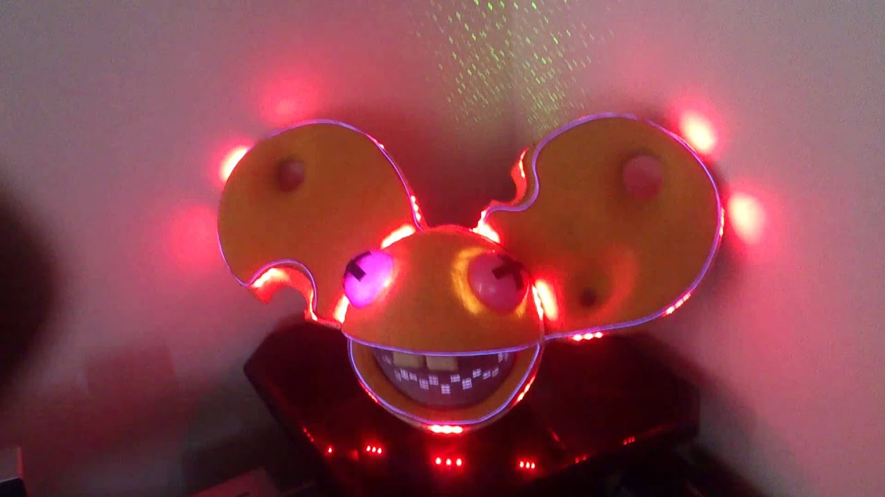 DEADMAU5 CHEESE HEAD ***INSANELY AWESOME*** - YouTube