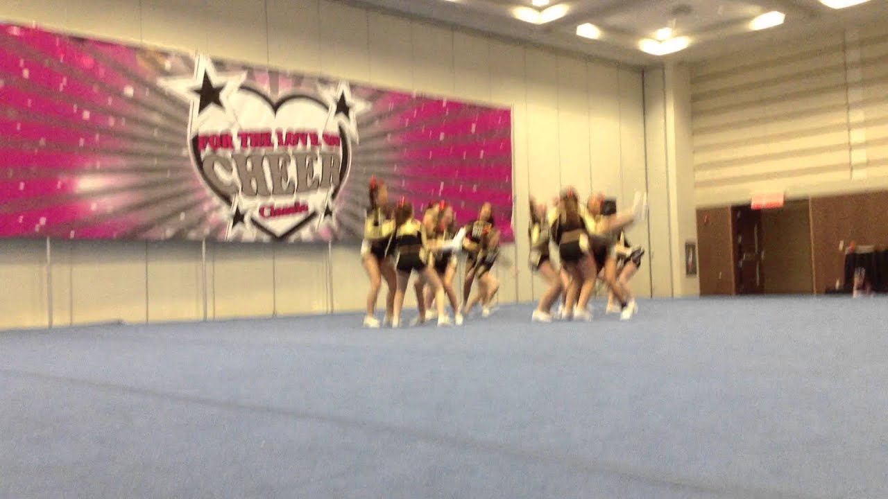 Wild Cheer Athletics Junior 2- FTLOC 2015 Day 2 - YouTube