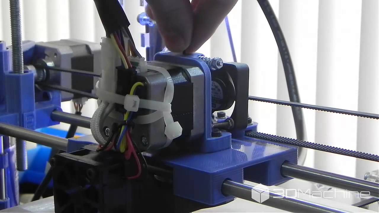Operando o extrusor de 1.75mm - YouTube