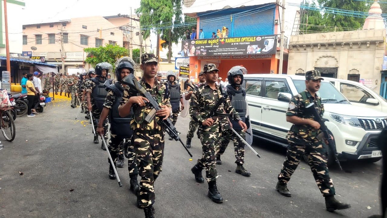 Karnataka election flag March of SSB force - YouTube