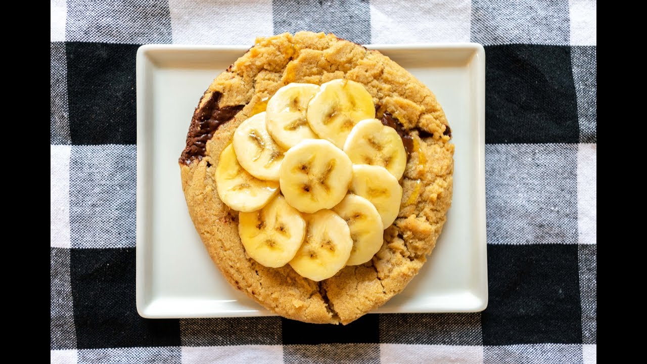 Best Cookies in Chicago! Summer House Santa Monica - YouTube