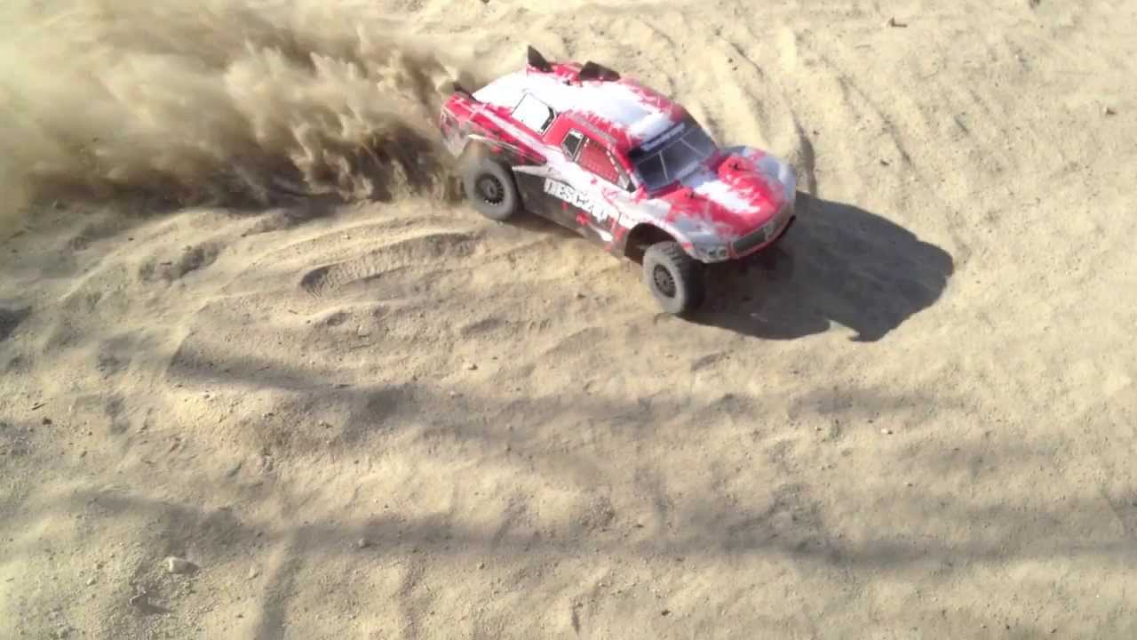 Team Durango DESC210 Official Running Video - YouTube