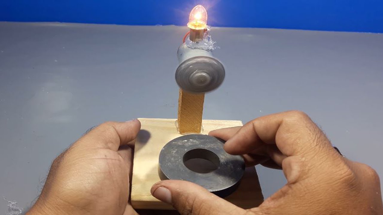 How to make free energy generator for light bulb | Science projects ...