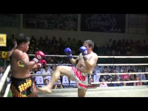 Robin Merrill (Tiger Muay Thai) scores a elbow knockout February 11 ...