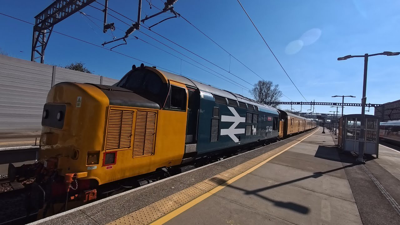 37402 'Oor Wullie' and 37425 'Concrete Bob' - COLAS NSC P.L.P.R Test ...