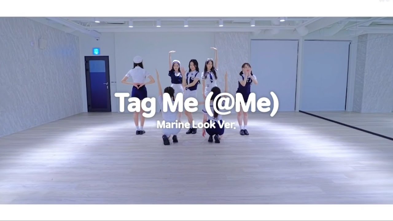 위클리(Weekly) - Tag Me(me@) 책상없는버전 영상 거울모드 - YouTube