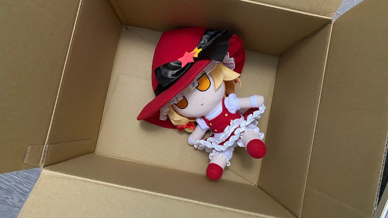 Red Marisa Fumo Unboxing - YouTube