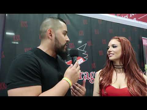 Adventures with the Trendsetter (EXXXOTICA 2018 NJ) - Jayden Cole