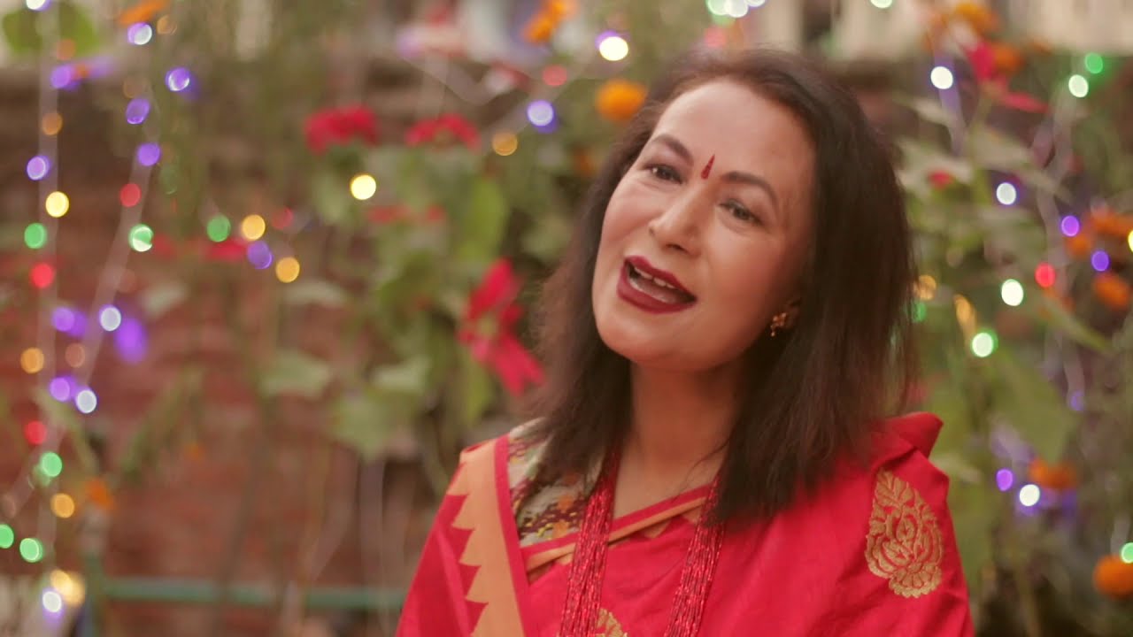 Tihar geet.. "bhaileni ... " Kunti Moktan, Shital Moktan, Subani Moktan ...