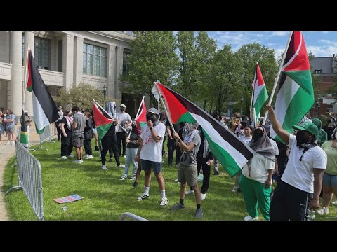 Anti-war protests | Students protest at Case Western Reserve University ...