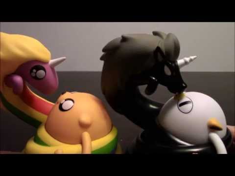 SDCC Kidrobot Adventure Time Lord Monochromicorn and Cake 6 inch figure ...
