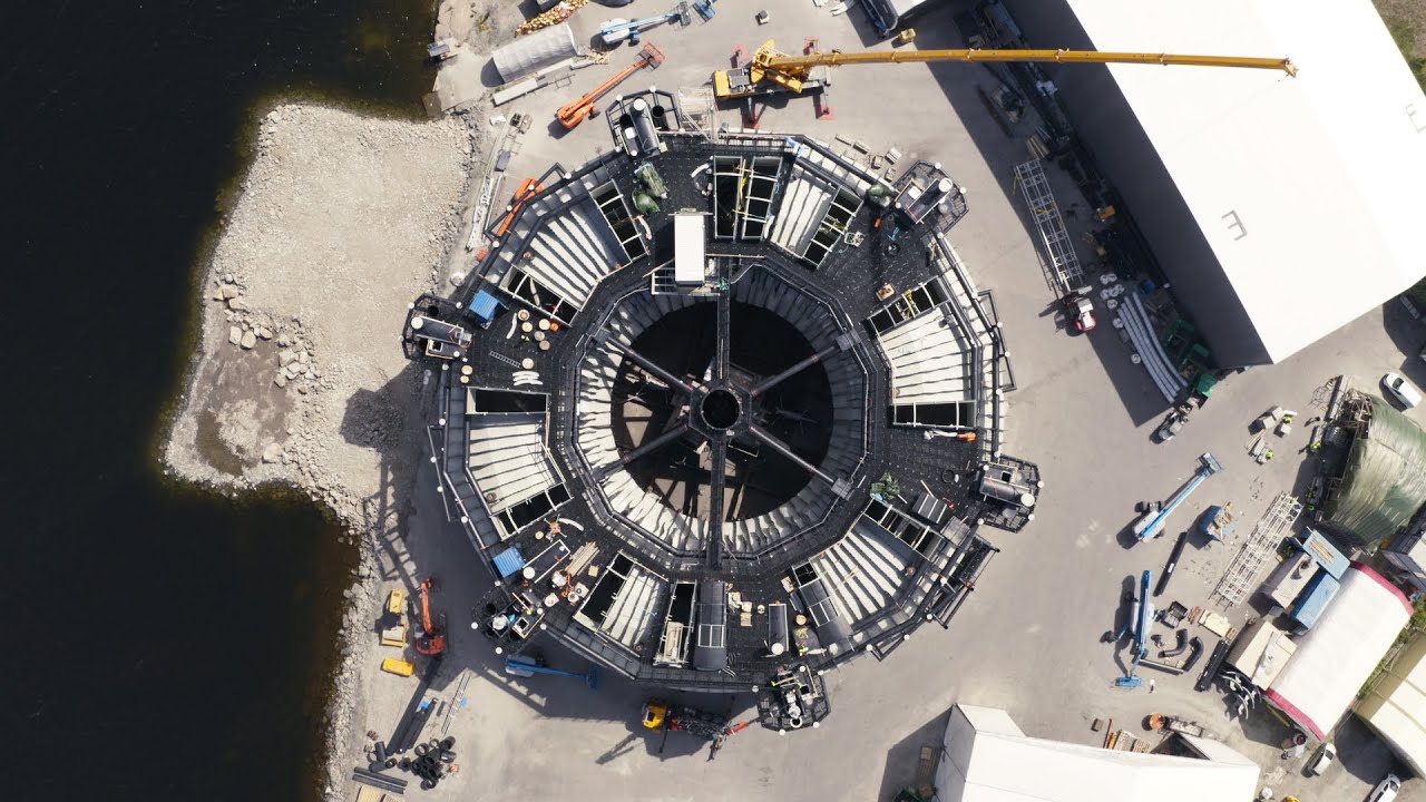 Bluegreen Marine Donut - a floating closed containment system for fish ...