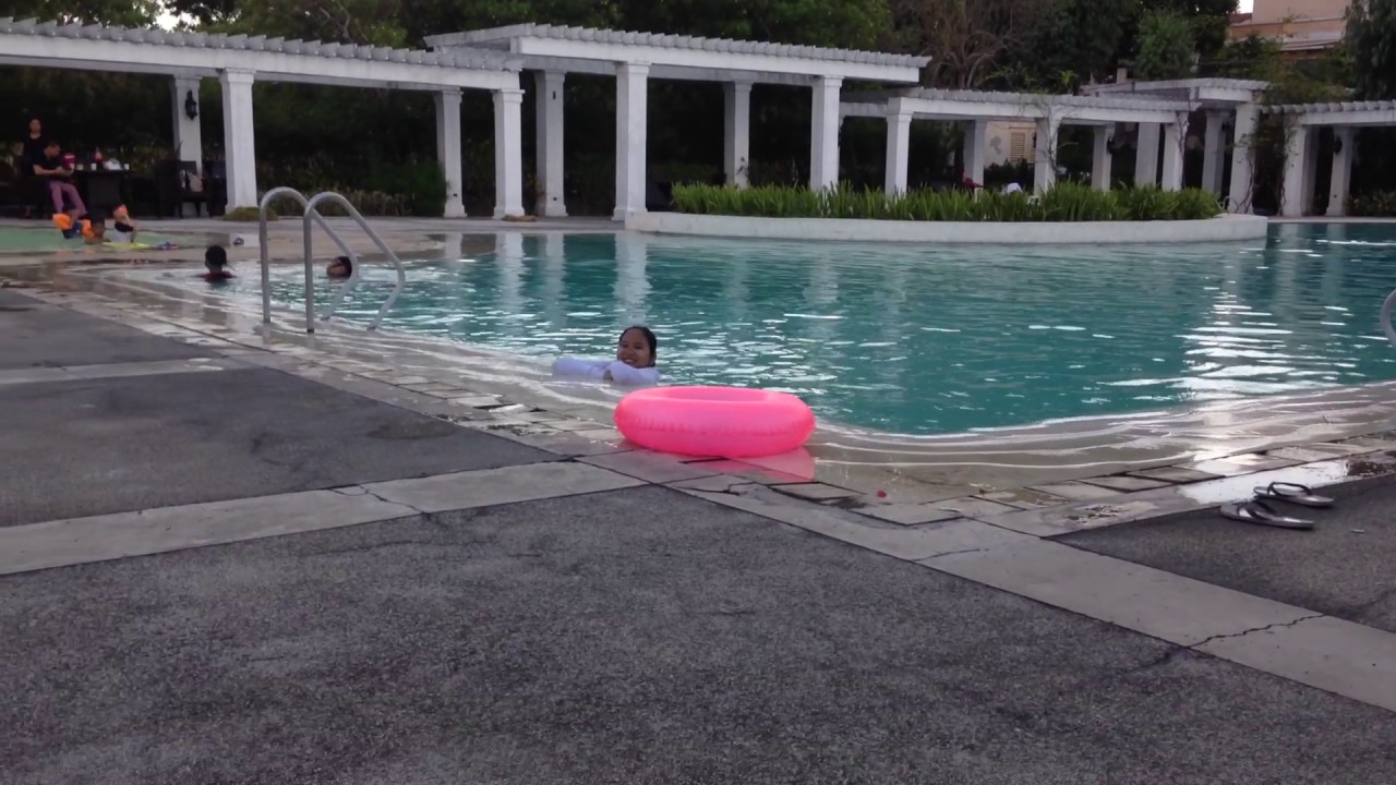 Stonecrest clubhouse - YouTube