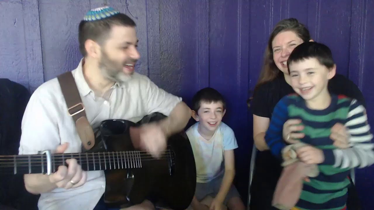 Shabbat Family Services w/ the Bogard Family - YouTube