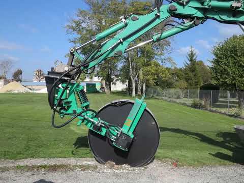 Roue de compactage RC1400 - YouTube
