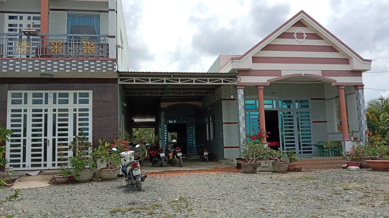 nhà vườn đẹp giá 6ty 800tr 3500m co tho cư xá Phước văn cần đước ...