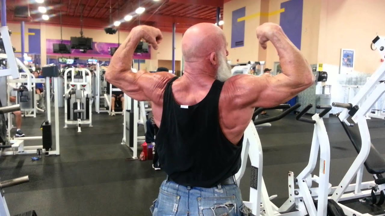Andreas Cahling - the gym poser - YouTube