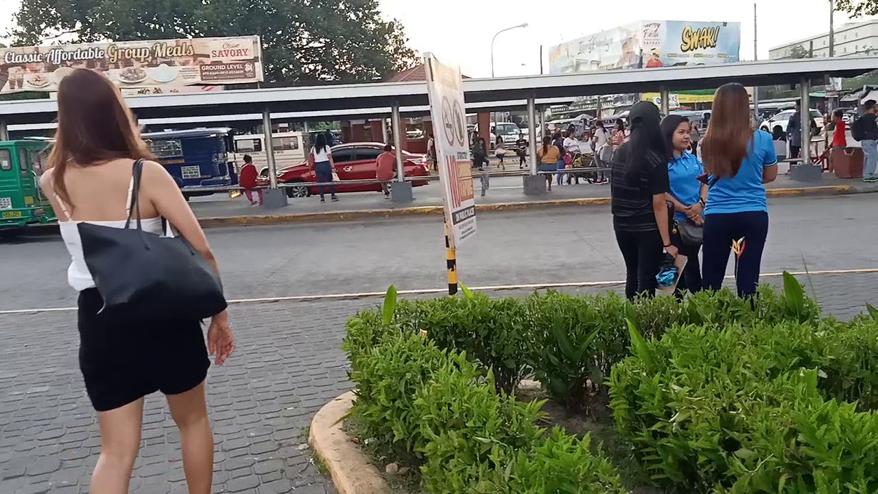 Jeepney Terminal Angeles City - YouTube