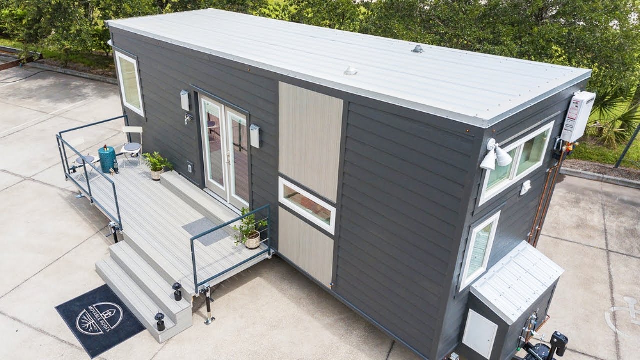 Featured on Netflix Tiny House Nation Ultra-modern Boehm Tiny House by ...