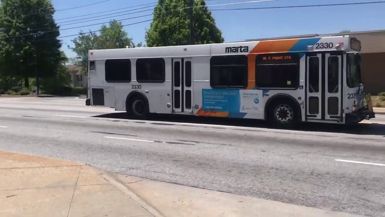 MARTA Bus action at West End Station - YouTube