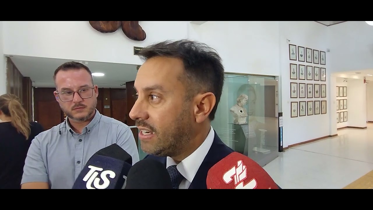 En 4°Sesión Especial el Diputado Carlos Jaime explica convenio al plan ...