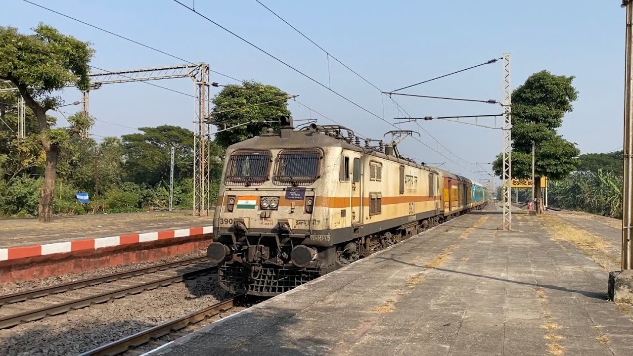 Rusty SRC HOG WAP 7 Howrah - Tirupati Humsafar storming through Deulti ...