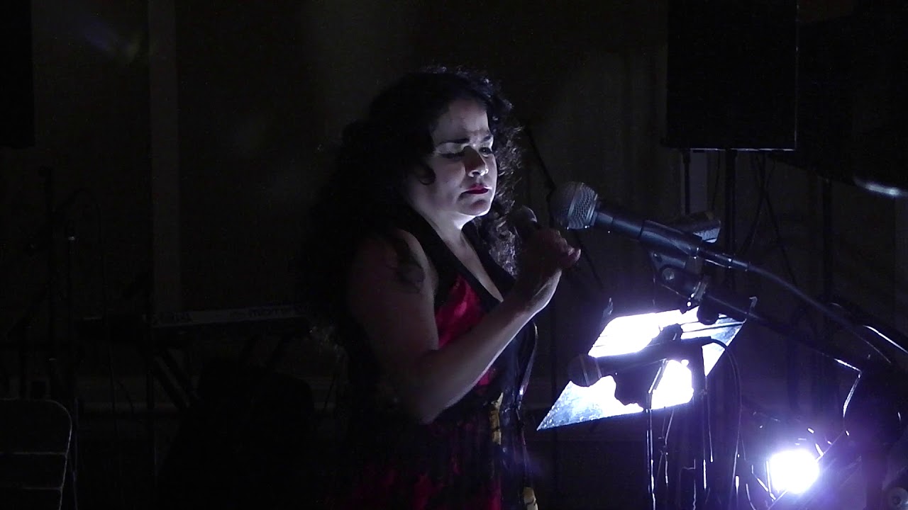 "LUCY NEVAREZ"...Canciones de Sylvia Rexach - YouTube
