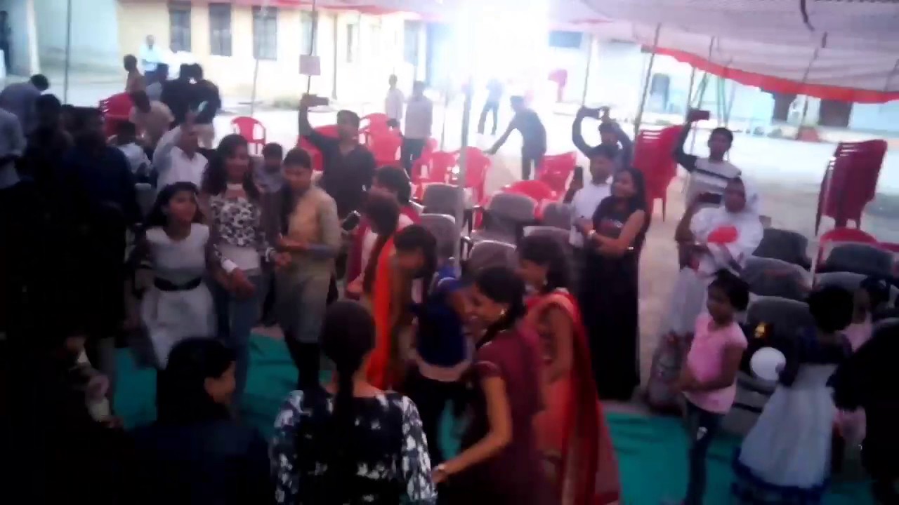 Group dance of Dhar polytechnic 2017 2(Dee...@@) - YouTube