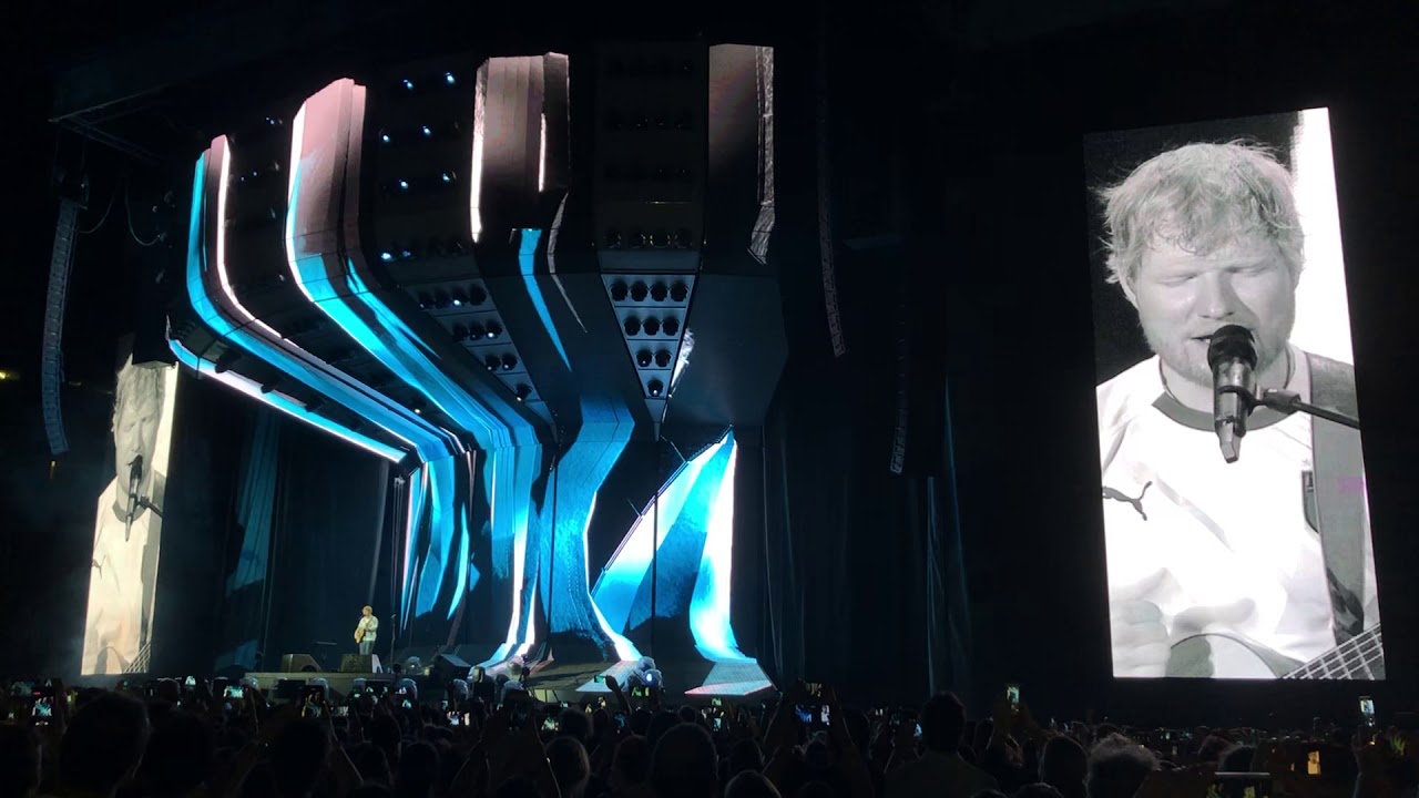 Ed Sheeran - Shape Of You live @ Milano, Stadio San Siro, 19 Giugno ...
