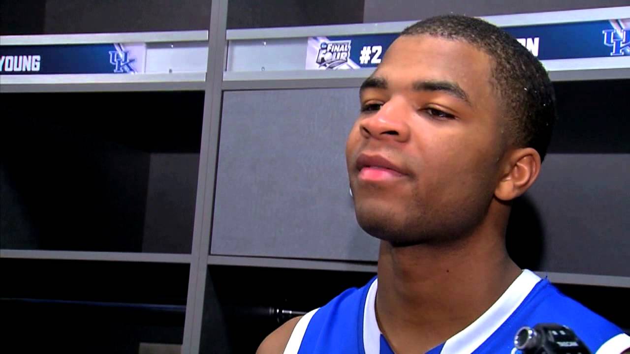 WDRB Sports: UK reacts to UConn loss/Chapman Tweet - YouTube