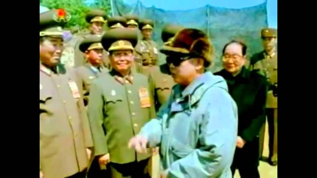DPRK song - Good Health to the Supreme Commander! - YouTube