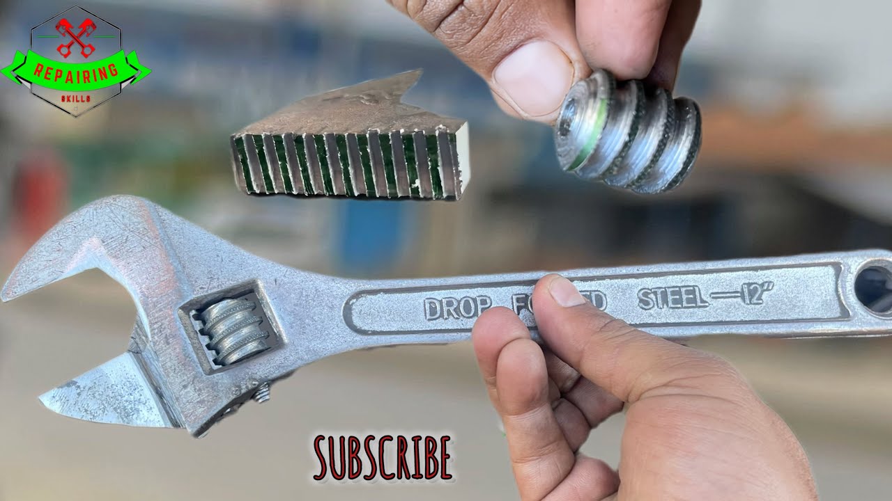 Incredible Metalworking: Hand-Forging a Working Wrench Jaw from Iron ...