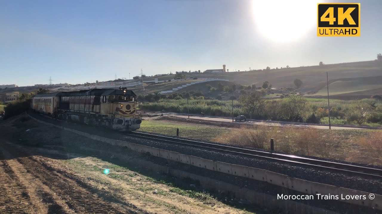 La DH-373, EMD GT26CW-2 en tête de l'atlas 303 sort de Fès vers Oujda ...