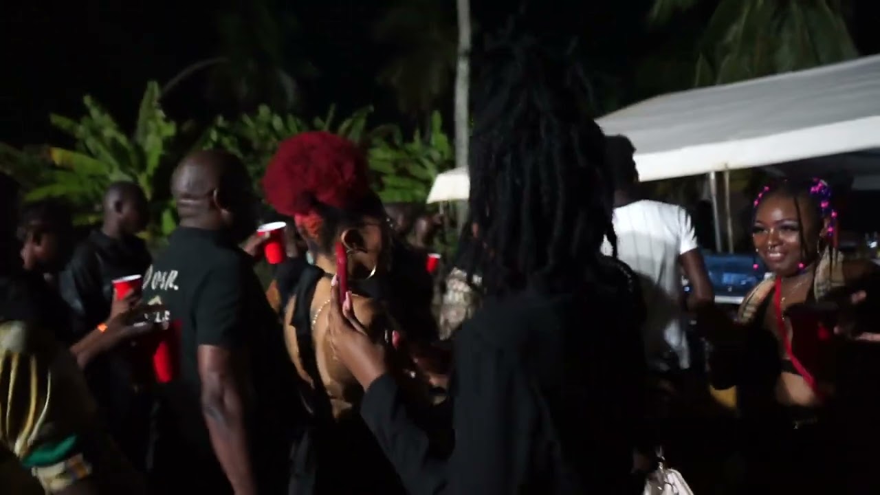 Bobby Kush & Selector Jerome Live at All Black In Berbice - YouTube