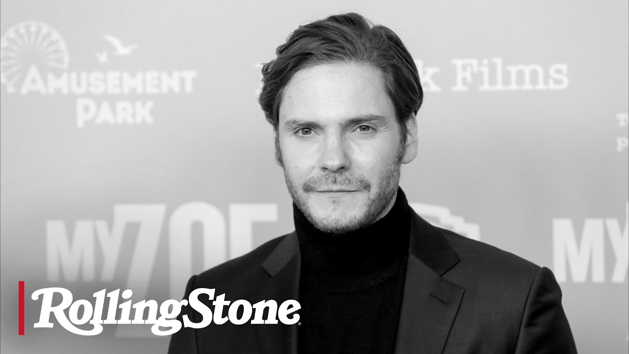 Daniel Brühl discusses Baron Zemo, Chris Hemsworth, and German Soap ...