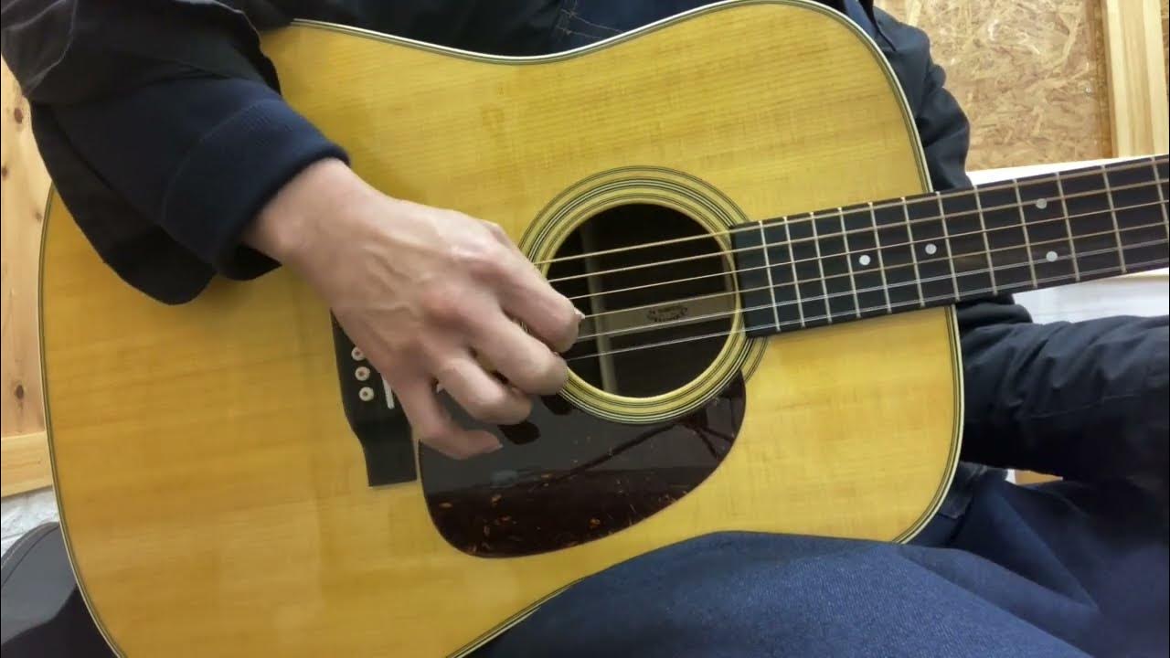 2022年製Martin D-28Standard - YouTube