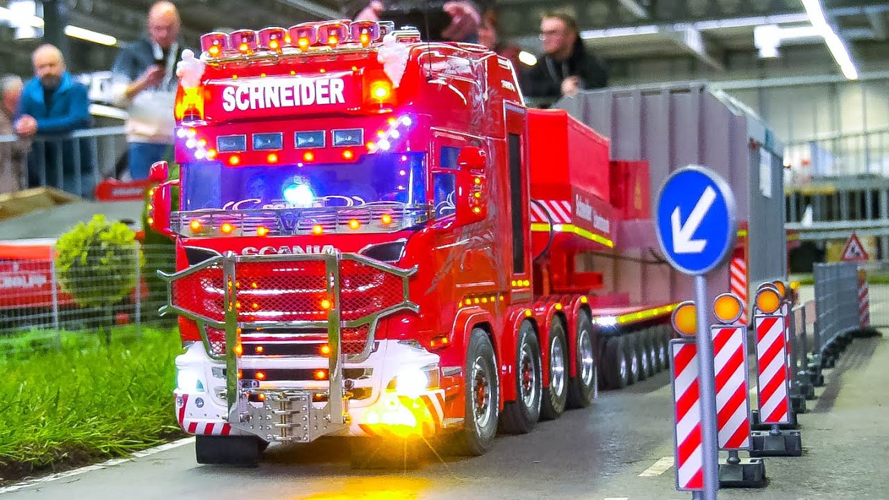 RC TRUCKS, RC MACHINES!! Modellbau Messe Erfurt 2024, Truck Parcours ...