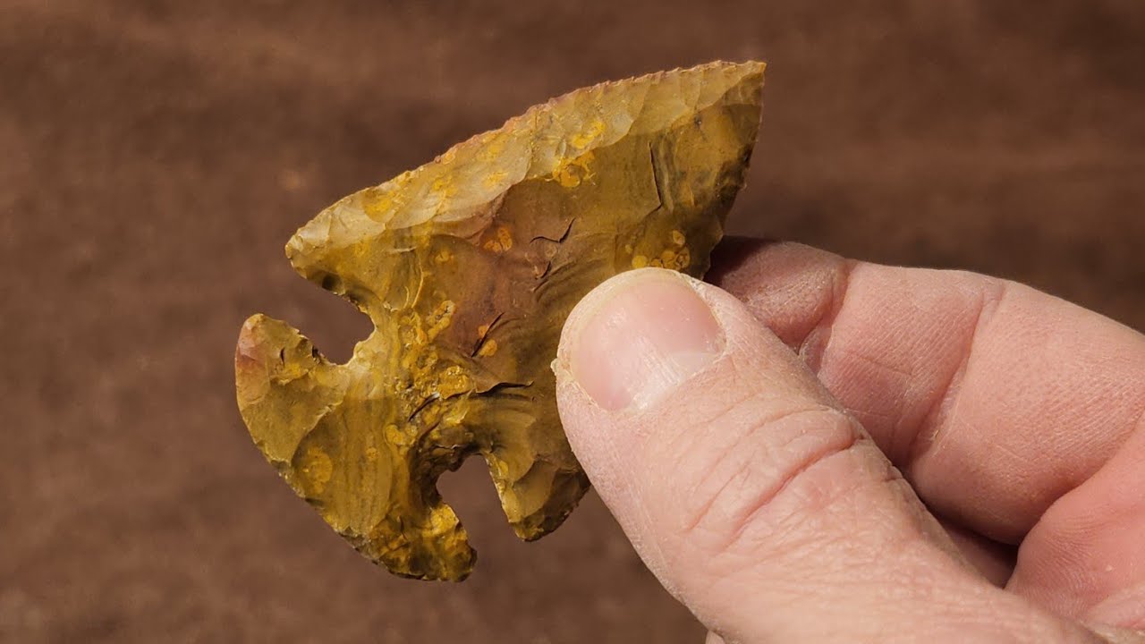 1443 - No Talk - More E-Notch Knapping - YouTube