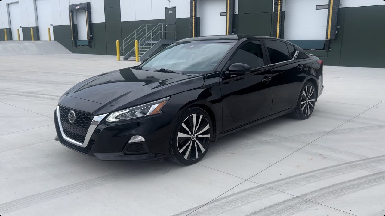 2020 Nissan Altima SR - YouTube
