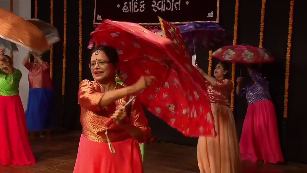 Lata Dance - YouTube