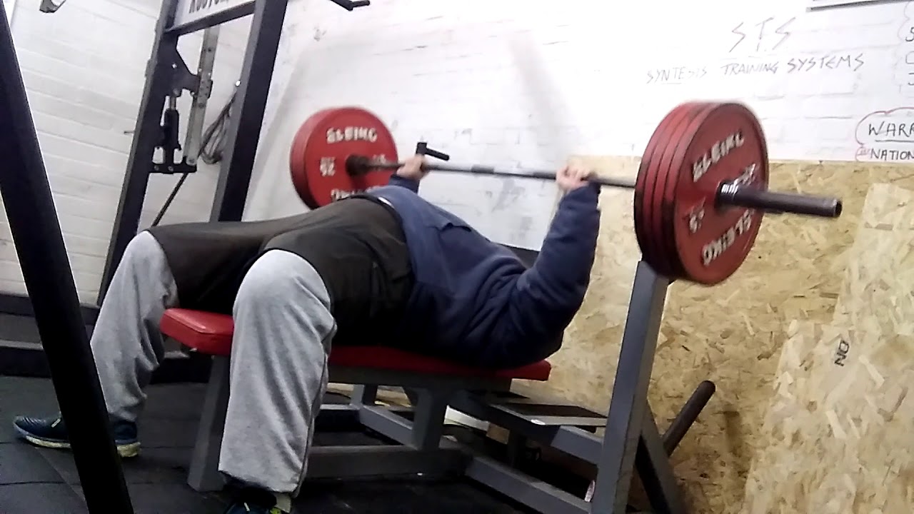 Bench press 5reps x 220kg set 2 - YouTube