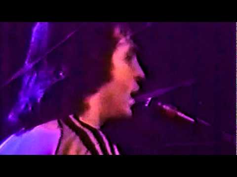 Kansas - Mask Of The Great Deceiver (live 1980) - YouTube