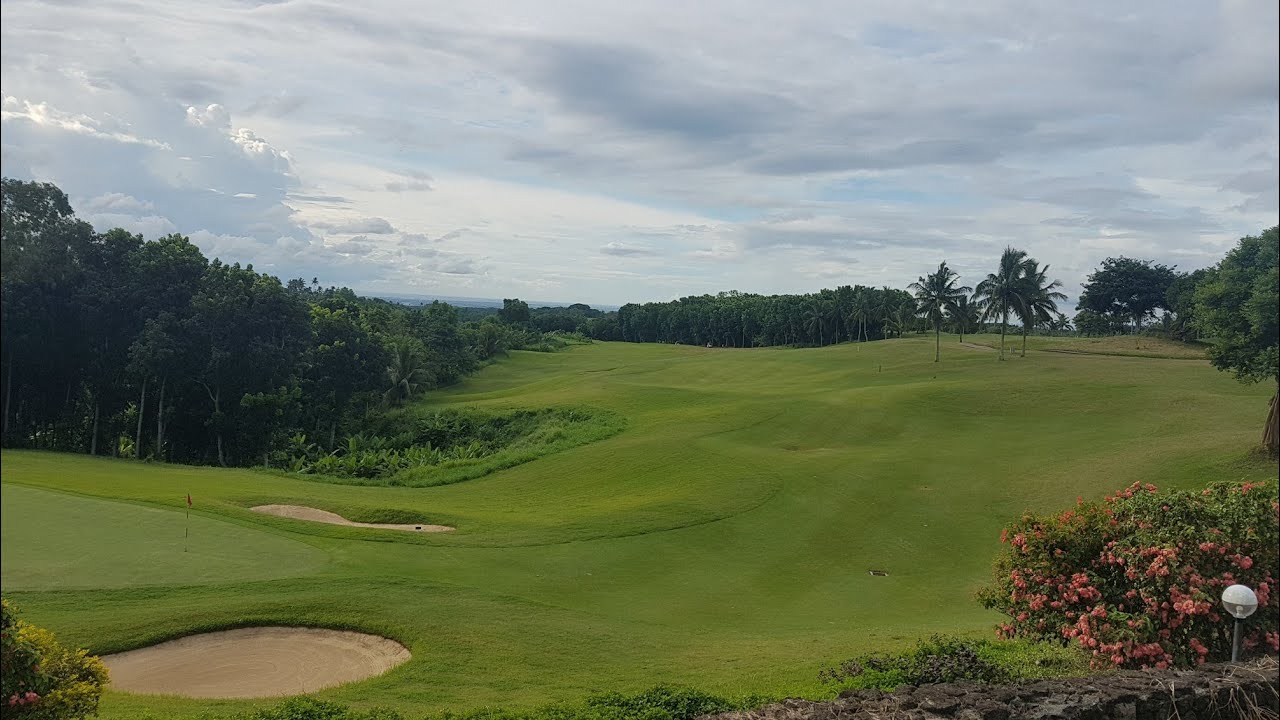 The Riviera Golf and Country Club @Silang Cavite Ph - YouTube