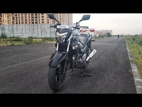 Touring the 2015 Suzuki Inazuma (GW250) | Real-life review - YouTube